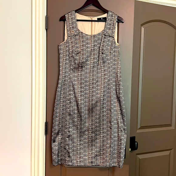 Renee Lange | Dresses | Beautiful Silk Dress By Renee Lange | Poshmark